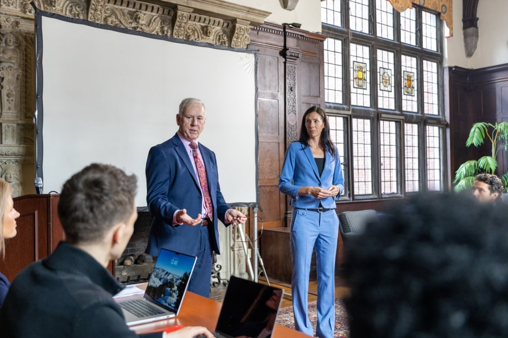 Your Federal Employment Law Training Experts | FELTG